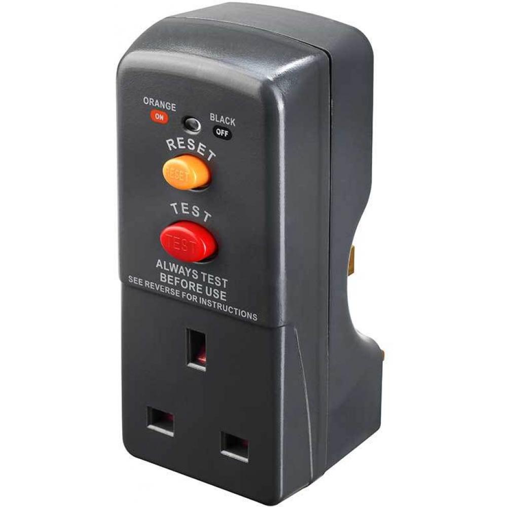 RCD Safety Adaptor - Plug In - 13 Amp - Avica UK Ltd